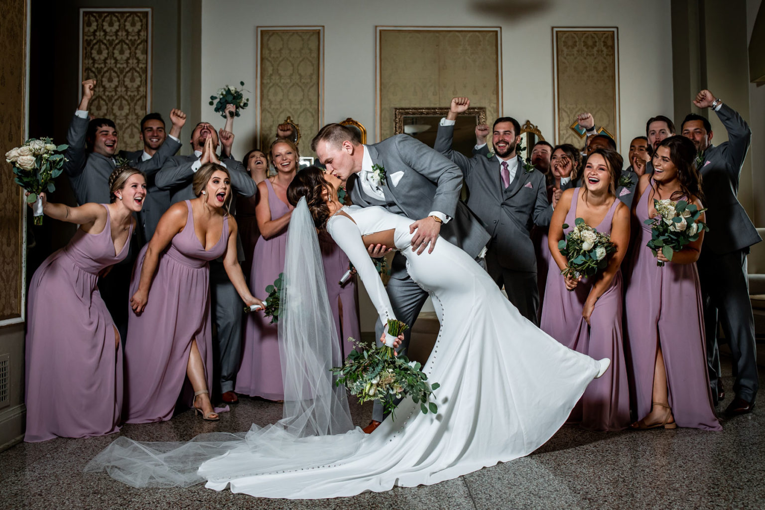 Wedding photo group ideas - Minneapolis Wedding Photographers