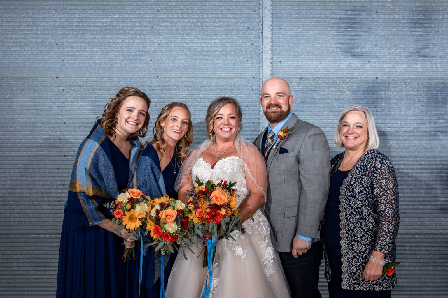 Wedding photo group ideas - Duluth/Minneapolis Wedding Photographer