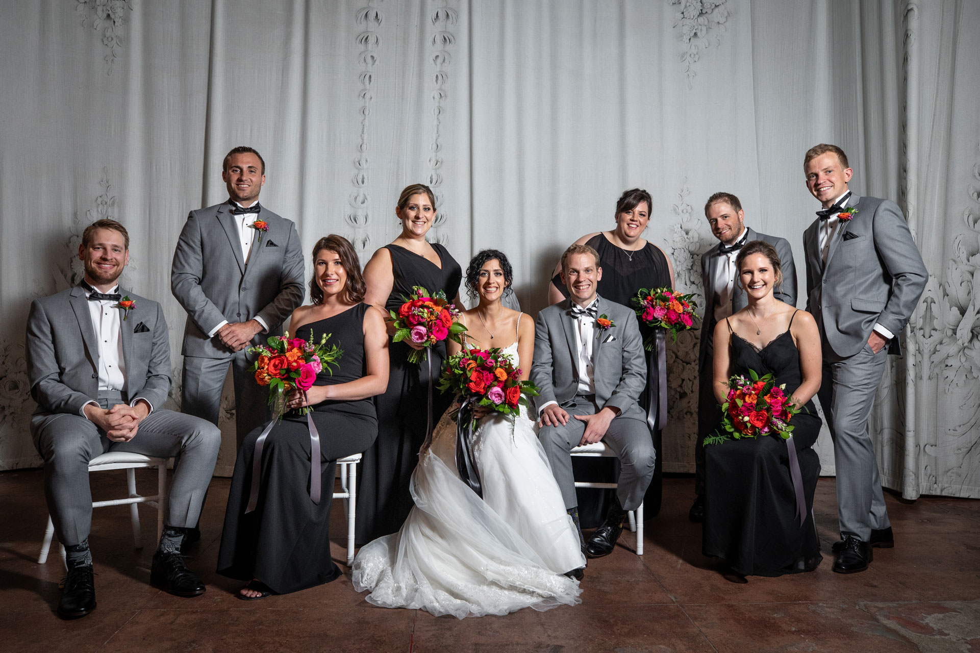 Wedding photo group ideas - Minneapolis Wedding Photographers