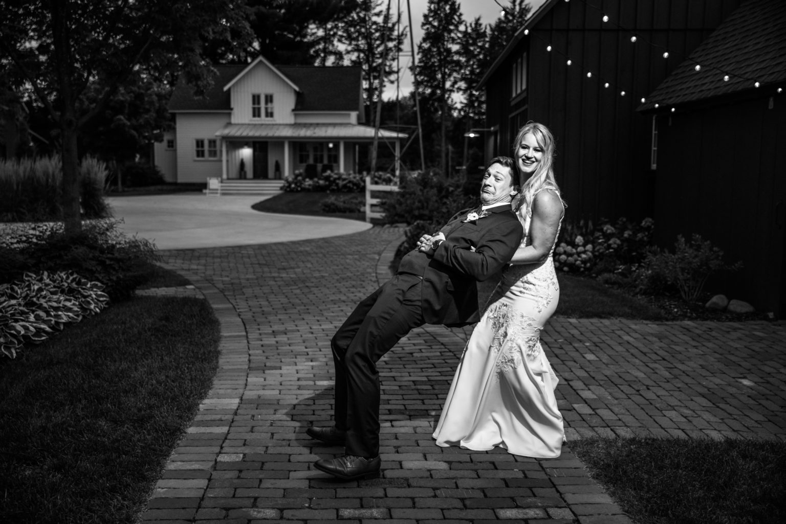 Redeemed farm wedding - Duluth/Minneapolis Wedding Photographer
