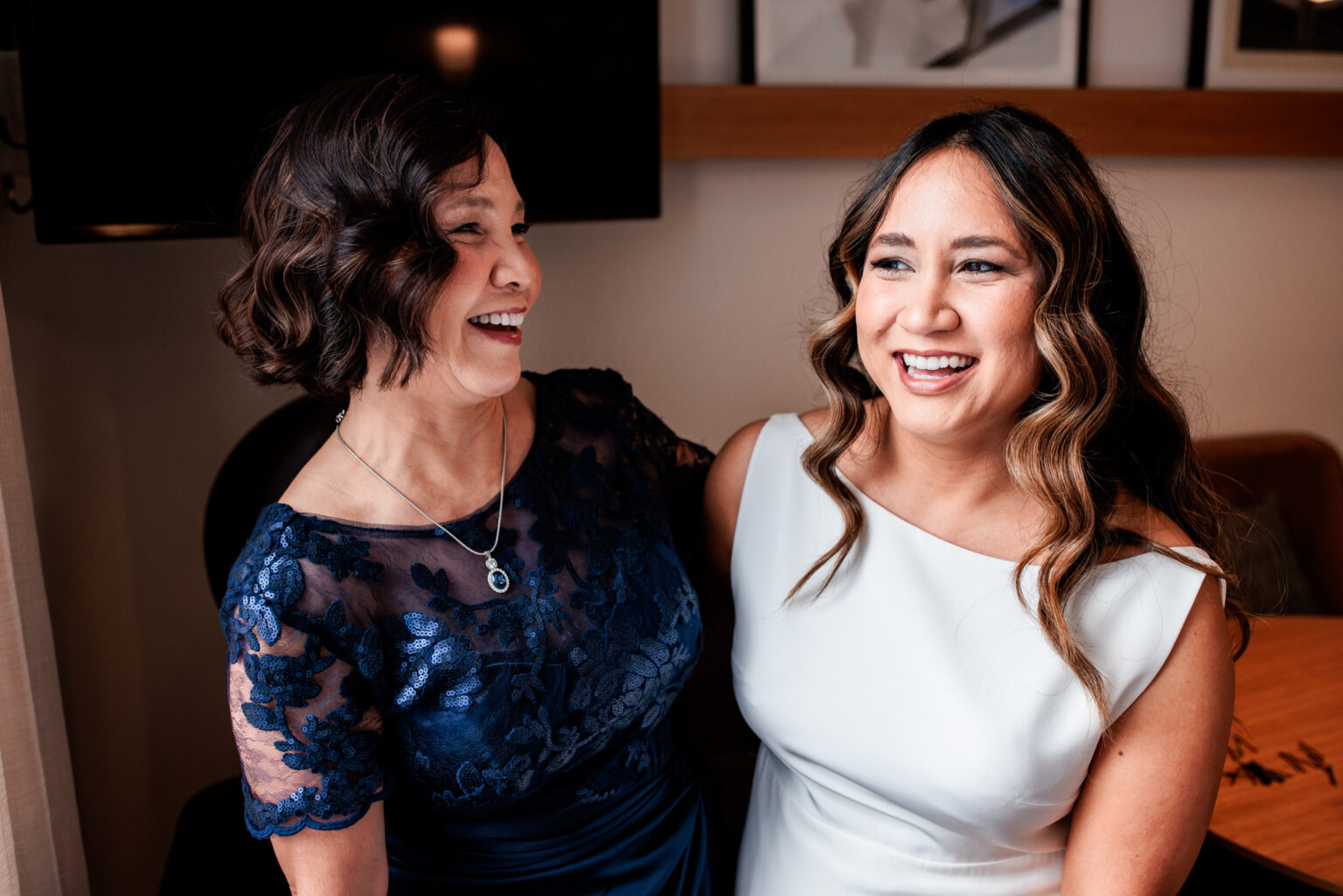 Copper Hen Kitchen wedding - Duluth/Minneapolis Wedding Photographer