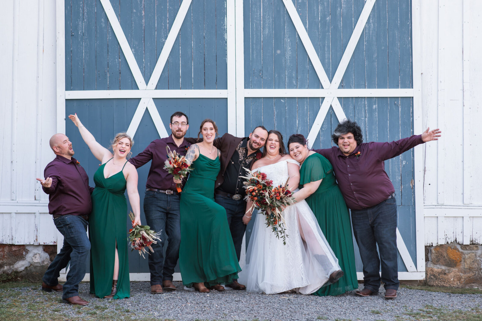 Bloom Lake Barn Wedding - Minneapolis Wedding Photographers